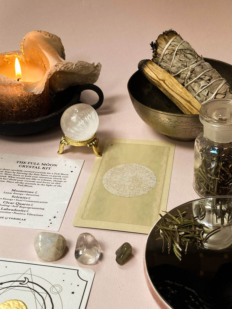 Step-by-Step Guide: How to Perform a Full Moon Ritual - House of Formlab