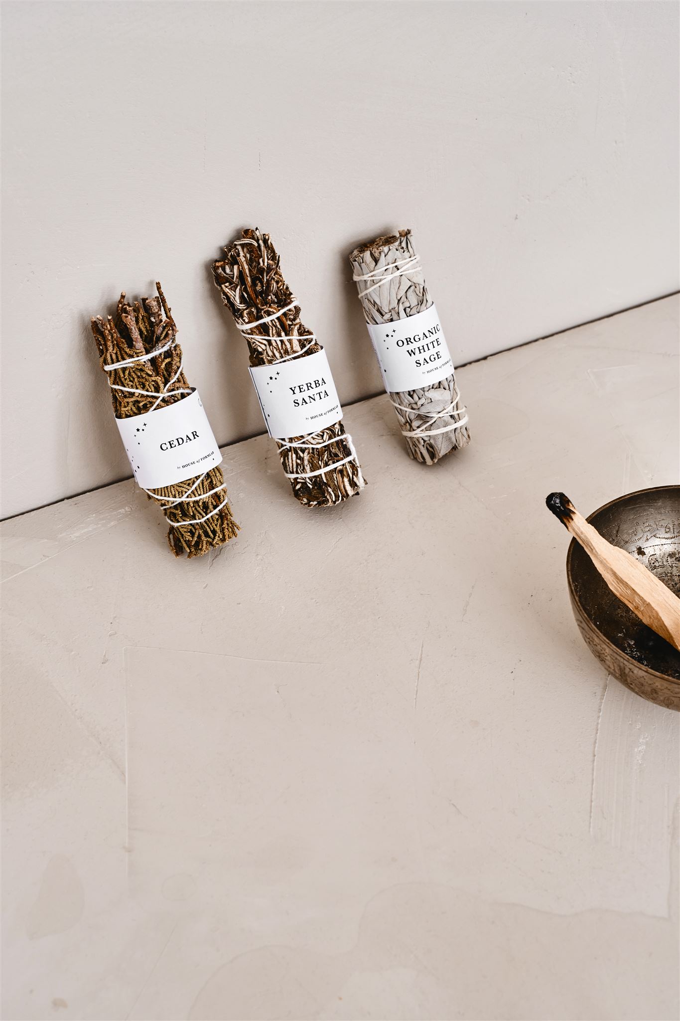 Your Step by Step Guide to Smudging - House of Formlab